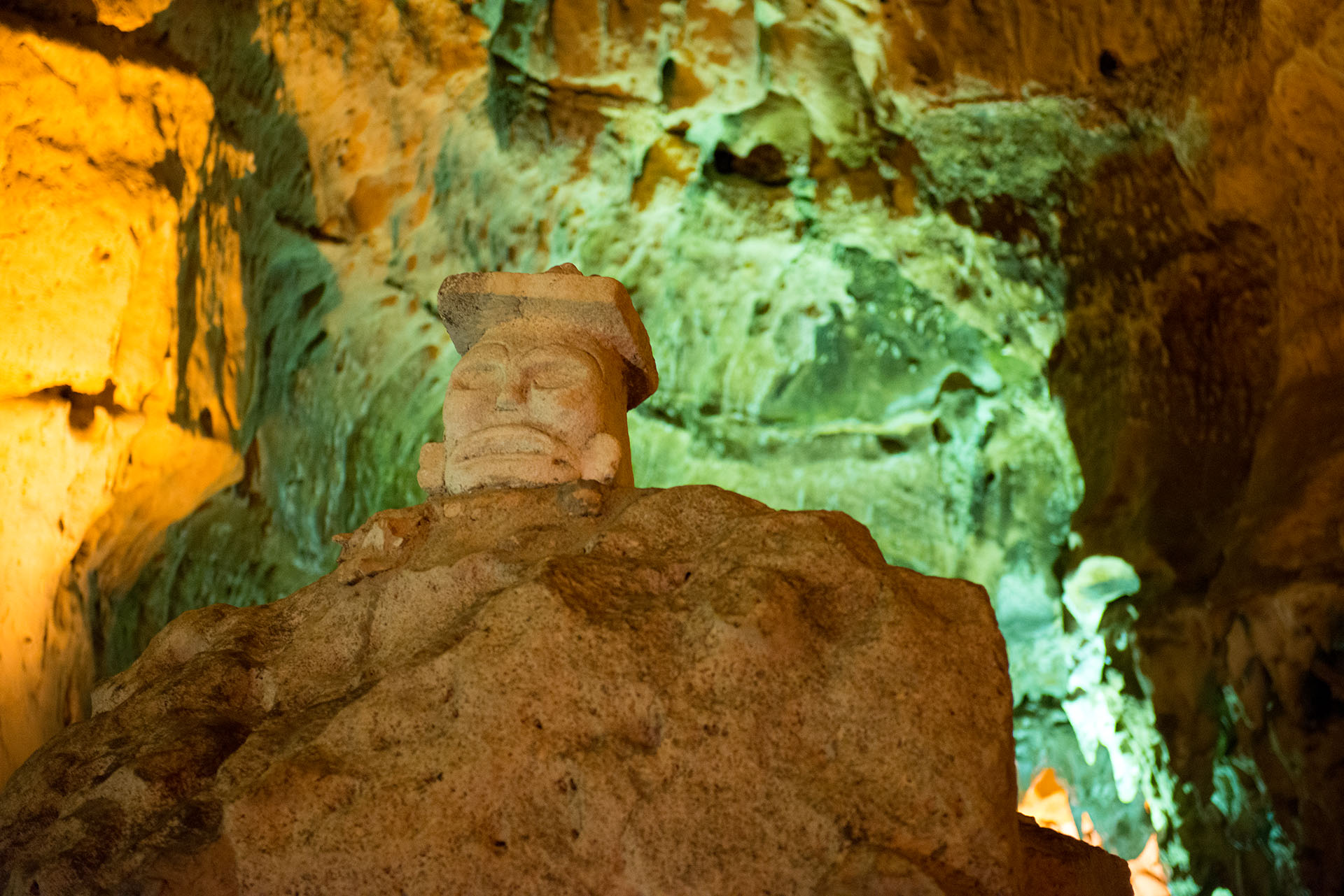 Gruta Loltún Yucatán México | Kamaleon Viajes