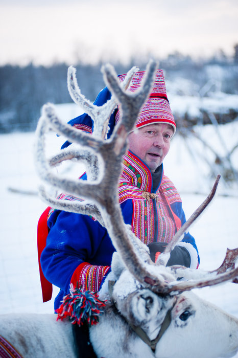 Visitar samis Noruega | Kamaleon Viajes